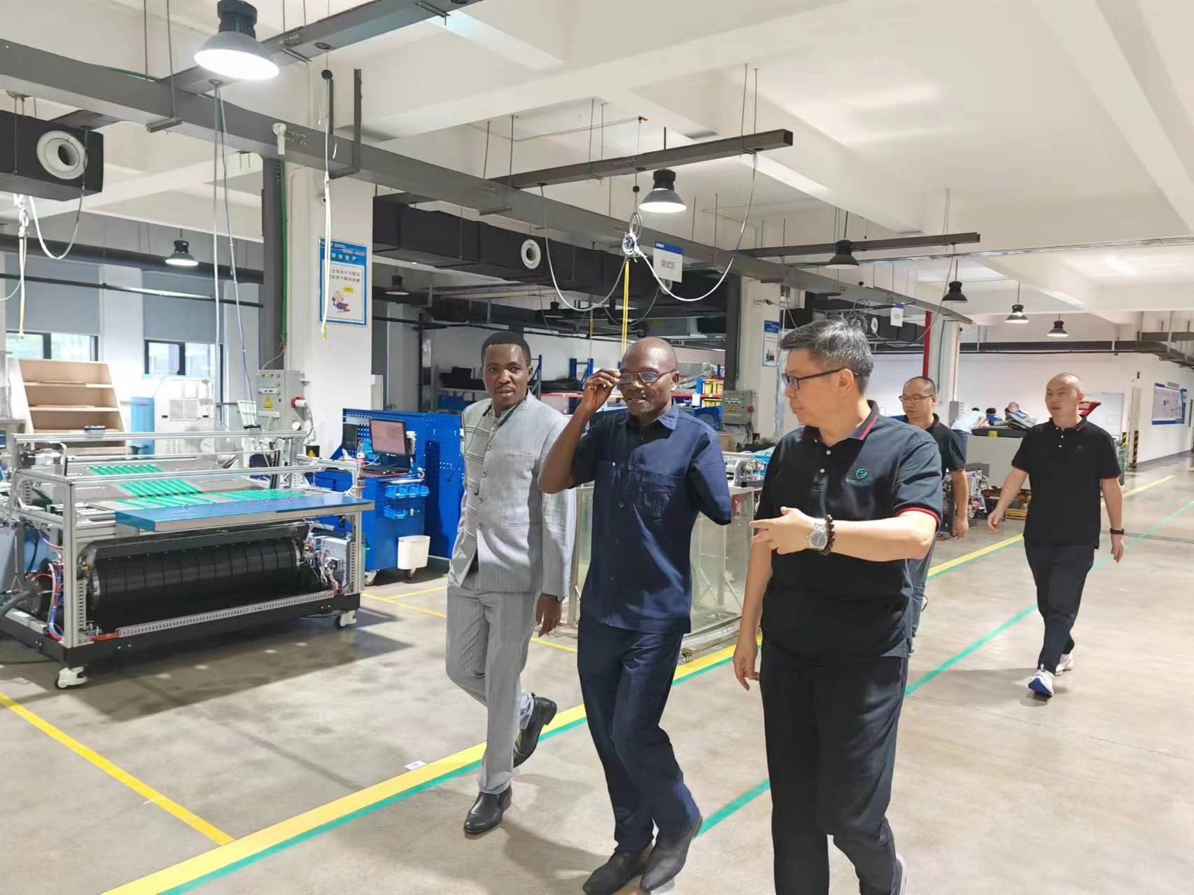 Customers from Tanzania visited EcooGraphix CTP Factory