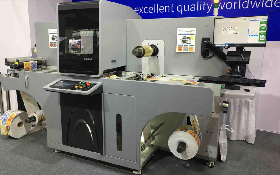 Digital Label Printing Machine For Roll To Roll Label Foil Stamping And Varnishing